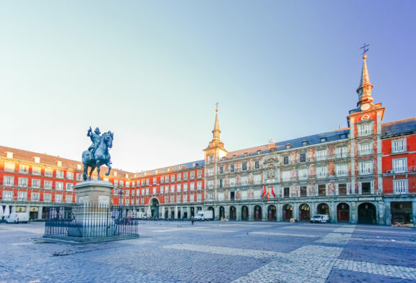 Study at IE in Madrid and Segovia | Your Dream School